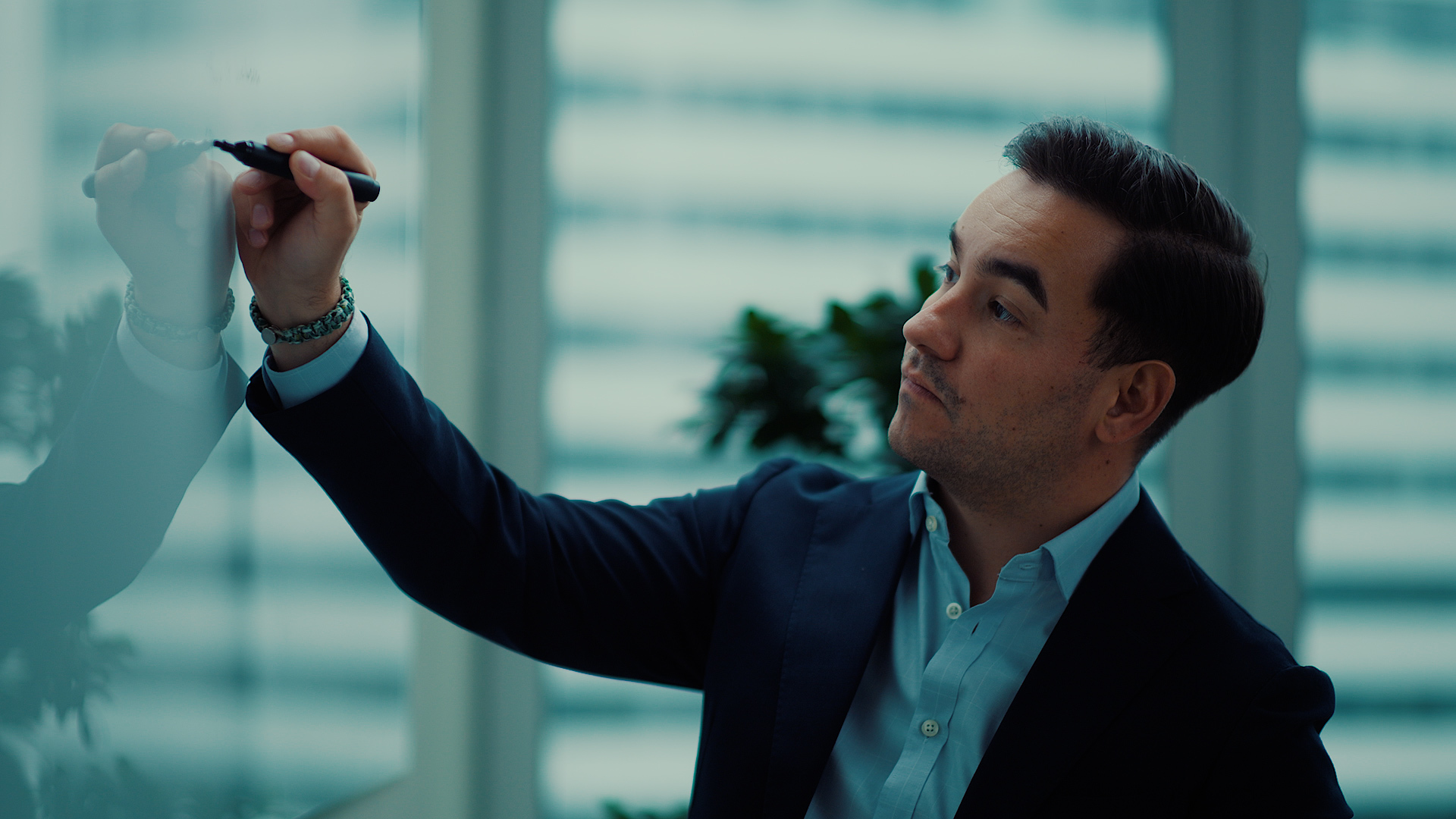 Alex Dischler | Bencis