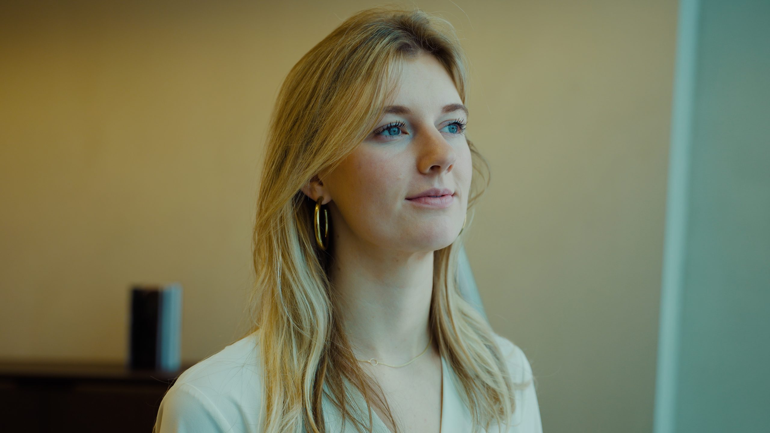 Emma Simons | Bencis